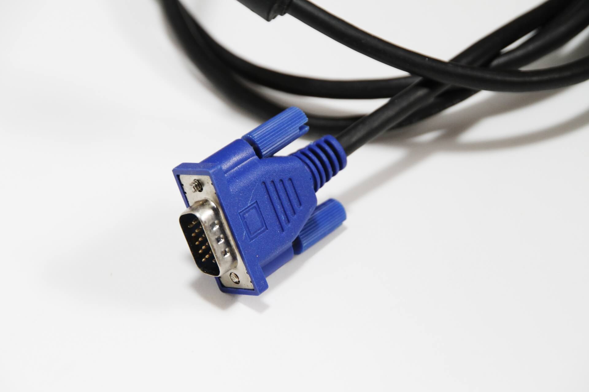 D-subとVGAはなにが違うの？専門家が詳しく解説！ – モニ研 / Monitor lab.