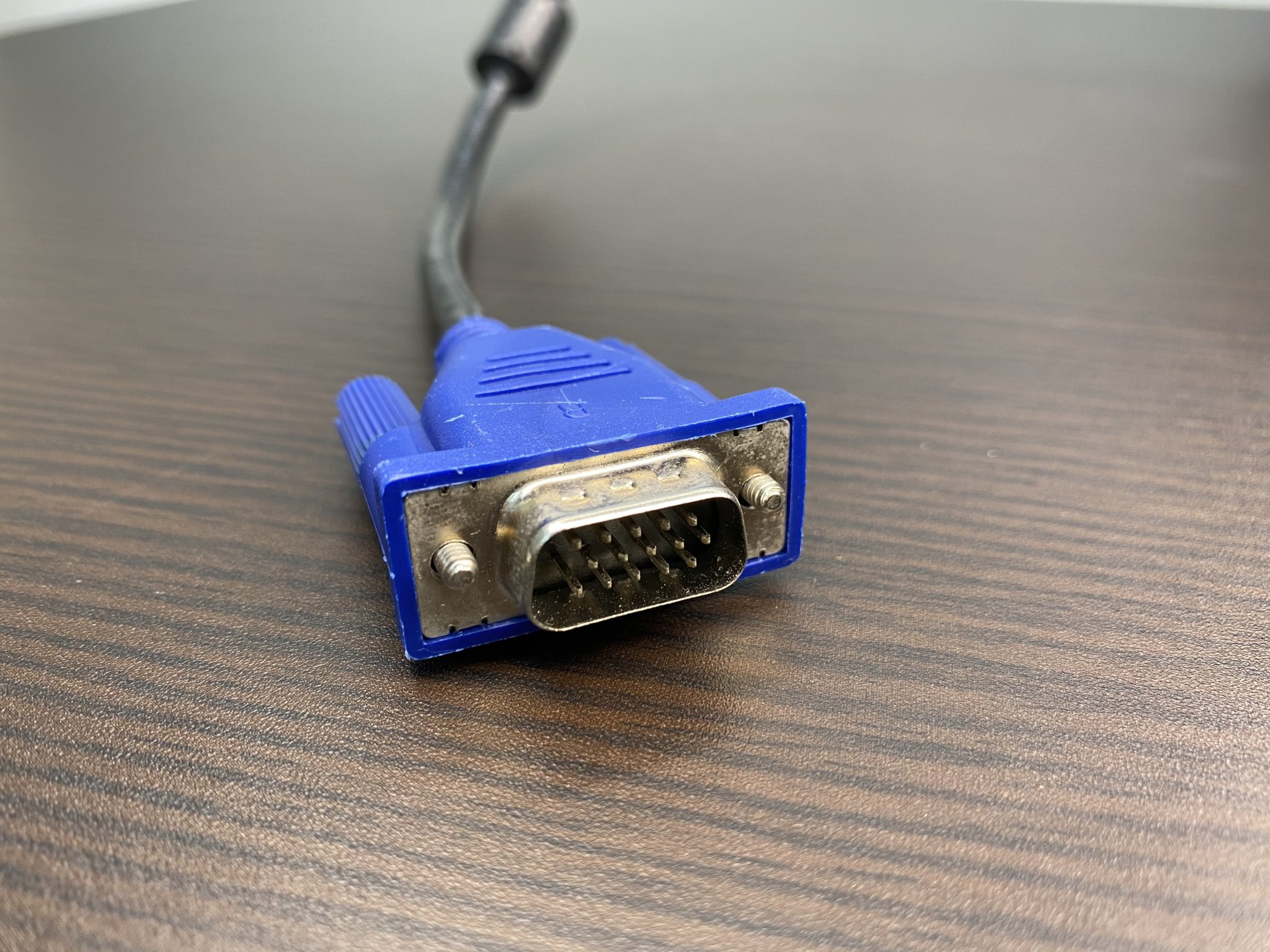 D-subとVGAはなにが違うの？専門家が詳しく解説！ ~ モニ研 / Monitor lab.